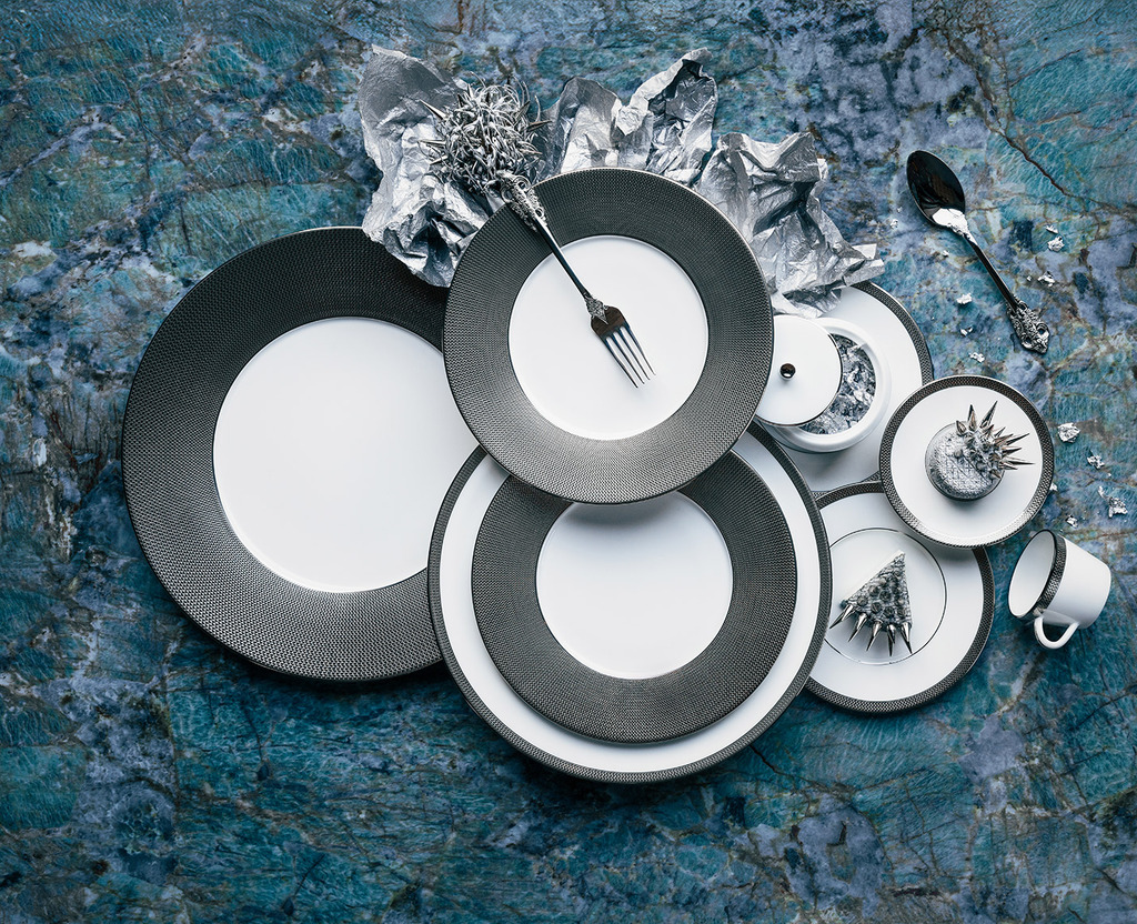 Full rim plate 21 cm Maille Platine Maille Platine | Bernardaud Porcelain